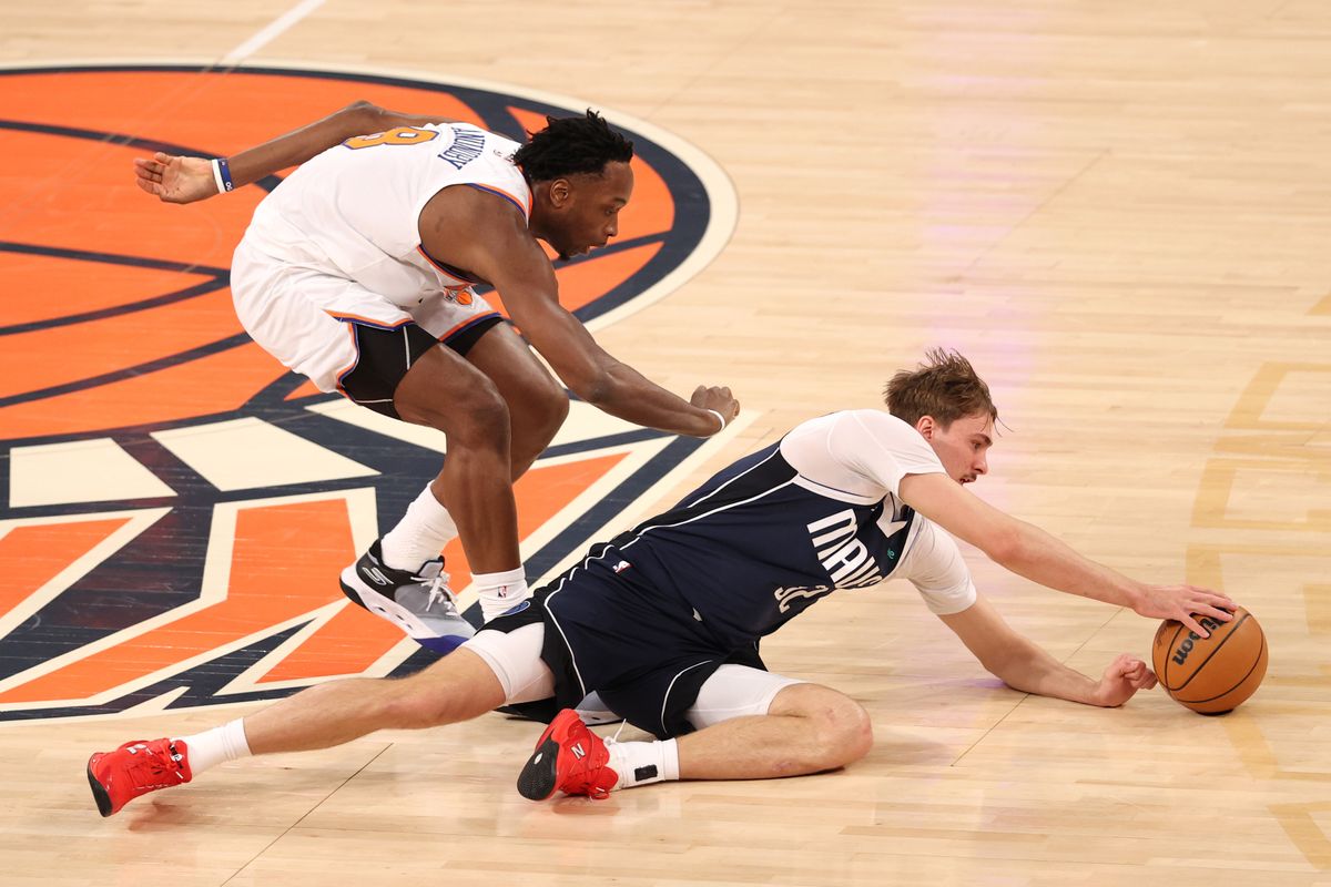 Cooper Flagg returns to help Mavericks blow out Knicks as boos rain ...