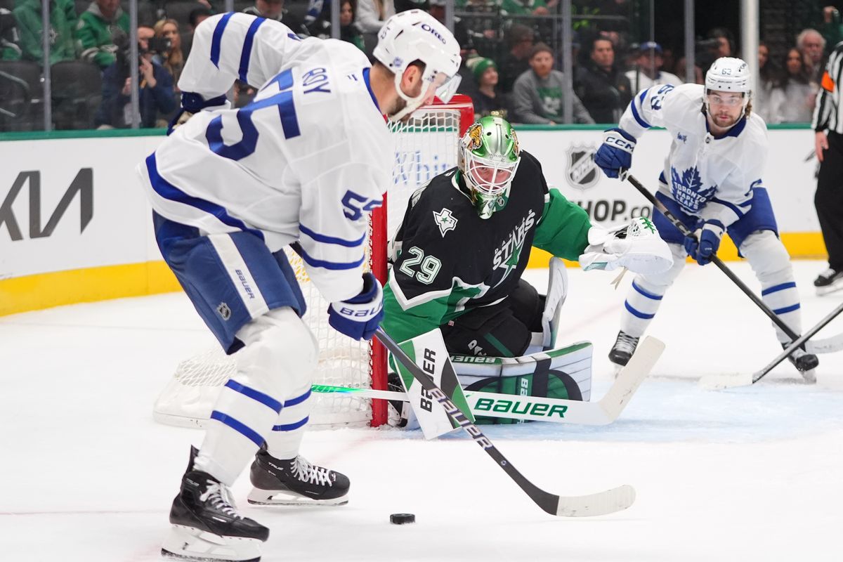 Robertson scores 23rd goal, Oettinger gets 16th win as Stars top Leafs ...