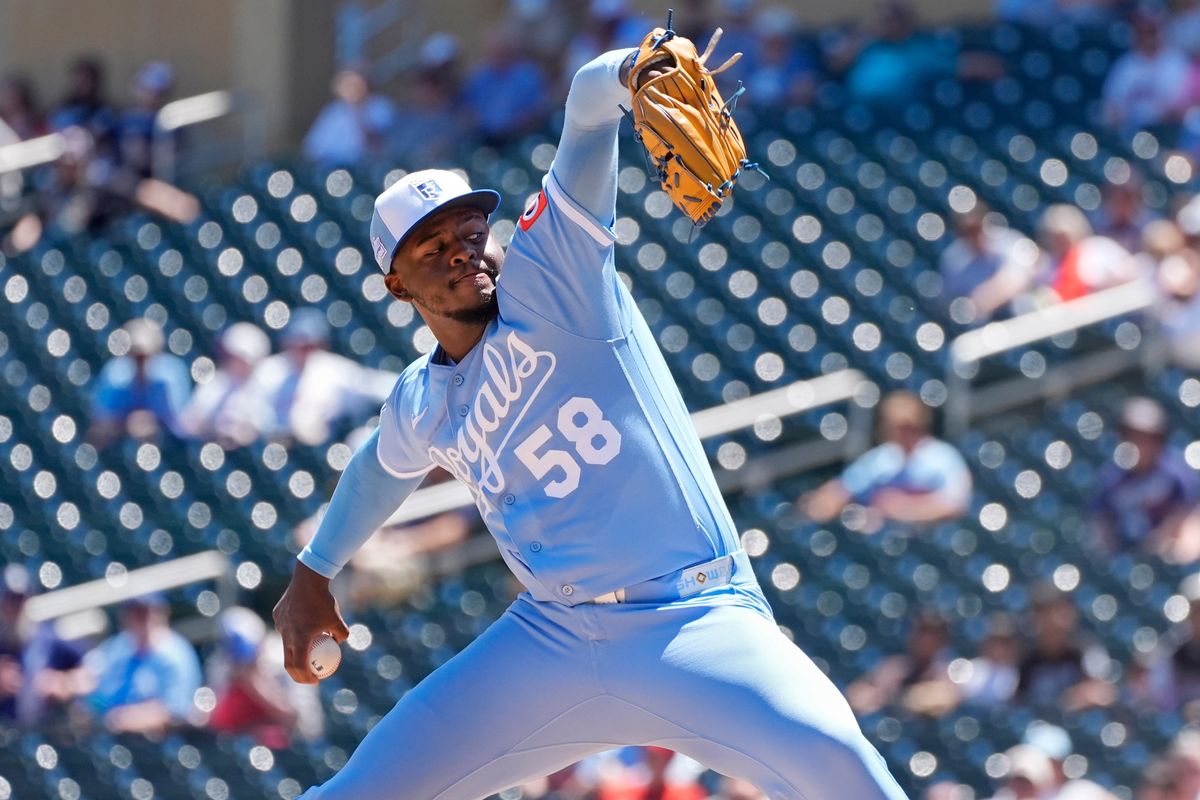 Witt’s RBI single caps ninth-inning comeback as Royals beat Twins 3-2 ...