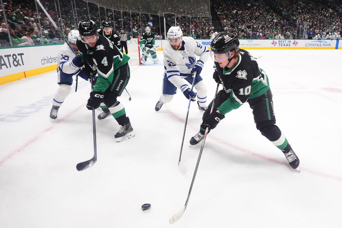 Robertson scores 23rd goal, Oettinger gets 16th win as Stars top Leafs ...