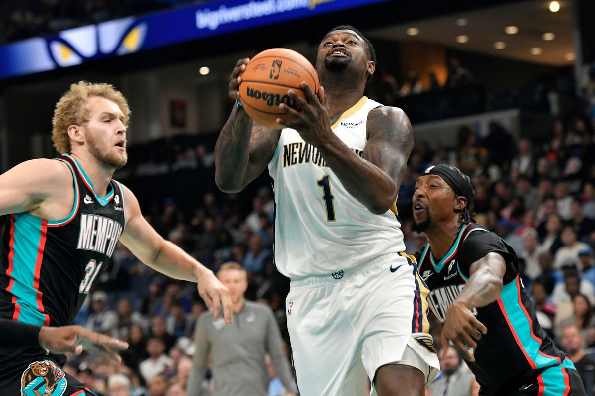 Morant scores 35 points, Memphis uses a third-quarter rally to beat New ...