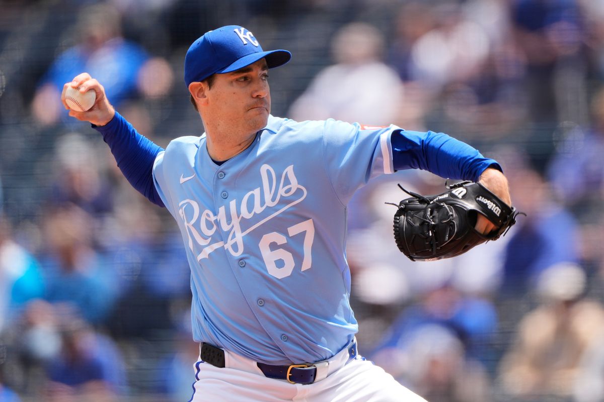 Bo Naylor hits 3-run home run to cement Guardians’ 8-5 win over Royals ...